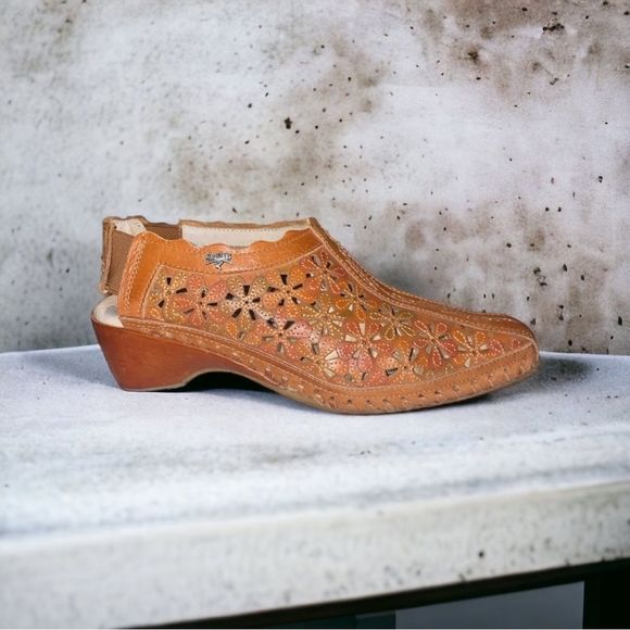 PIKOLINOS | Shoes | Pikolinos Spanishdesign Slide In Elastic Heel Strap ...